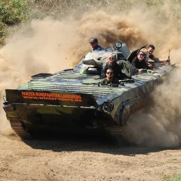 Panzer fahren und mitfahren